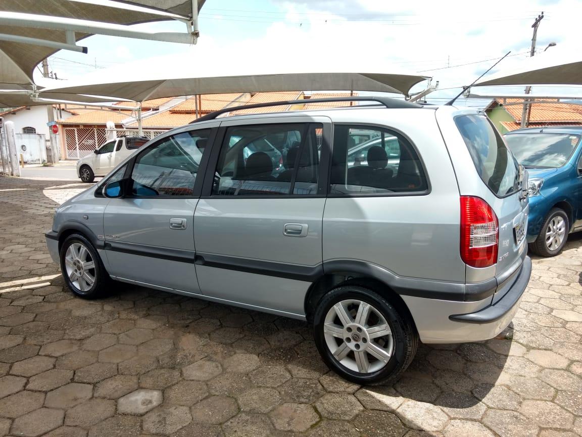 GM - CHEVROLET ZAFIRA ELEGANCE 2.0 MPFI FLEXPOWER 8V 5P - Dcar Multimarcas